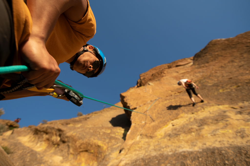 Signal_Colors_RockClimbing_16 - Leatherman Việt Nam | Dao và dụng cụ đa ...